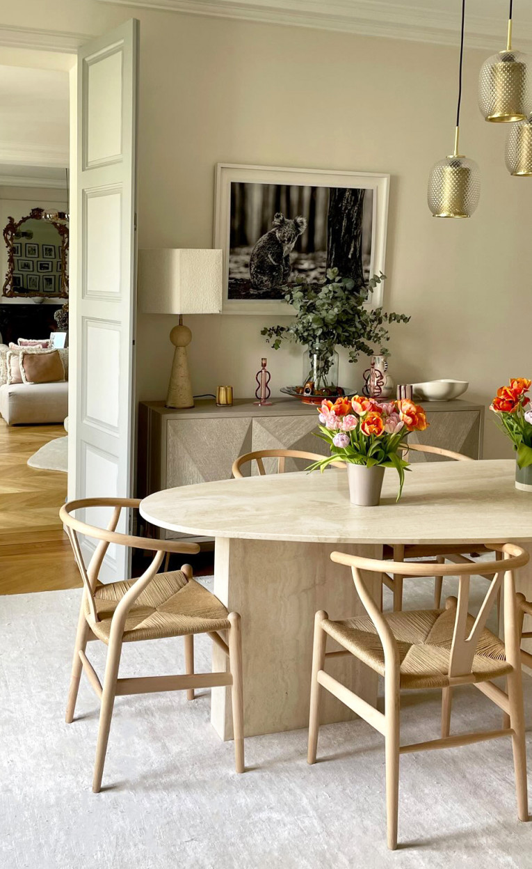 JORDAN TRAVERTINE DINING TABLE - Marbera